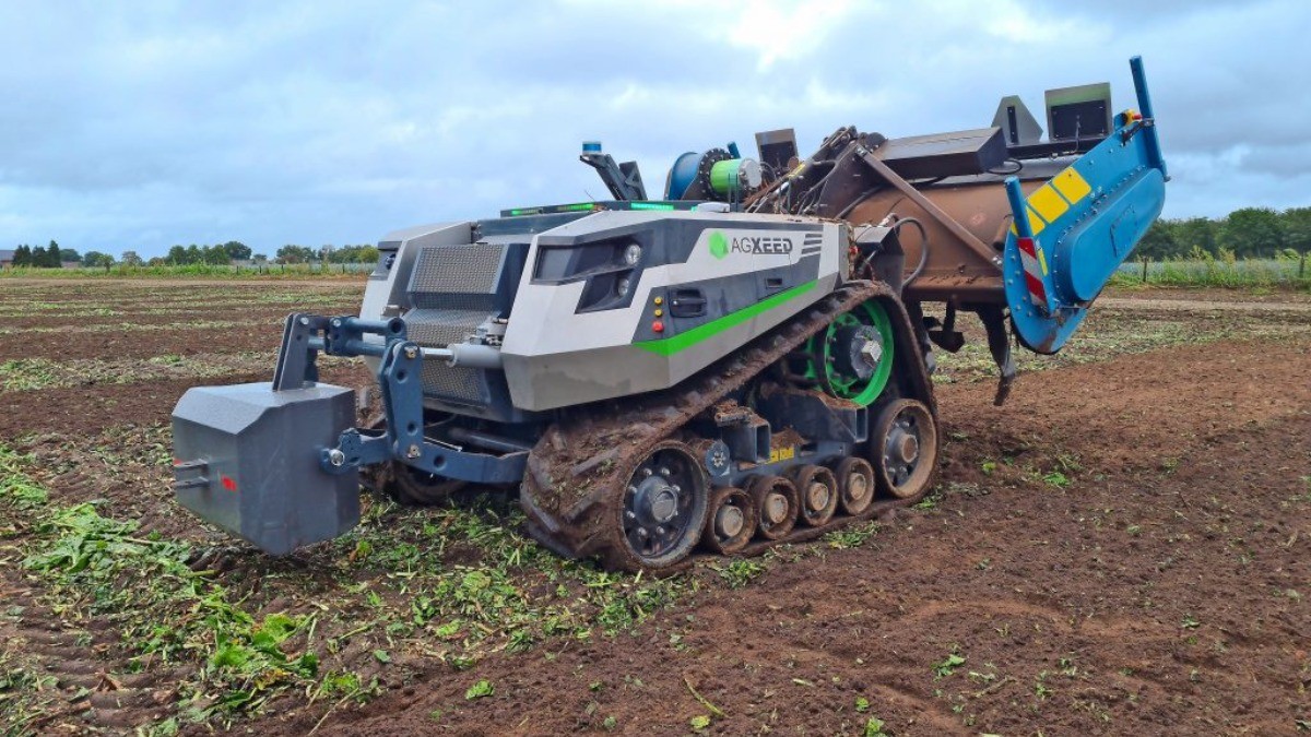 Роботизований трактор AgXeed Agbot — Біржа сільгосптехніки Traktorist.ua