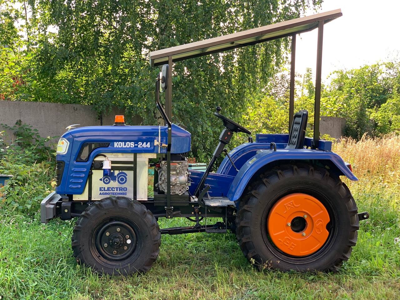 ElectroAgroTechnic виготовляє електричні трактори з сонячними панелями на Львівщині — Біржа ...