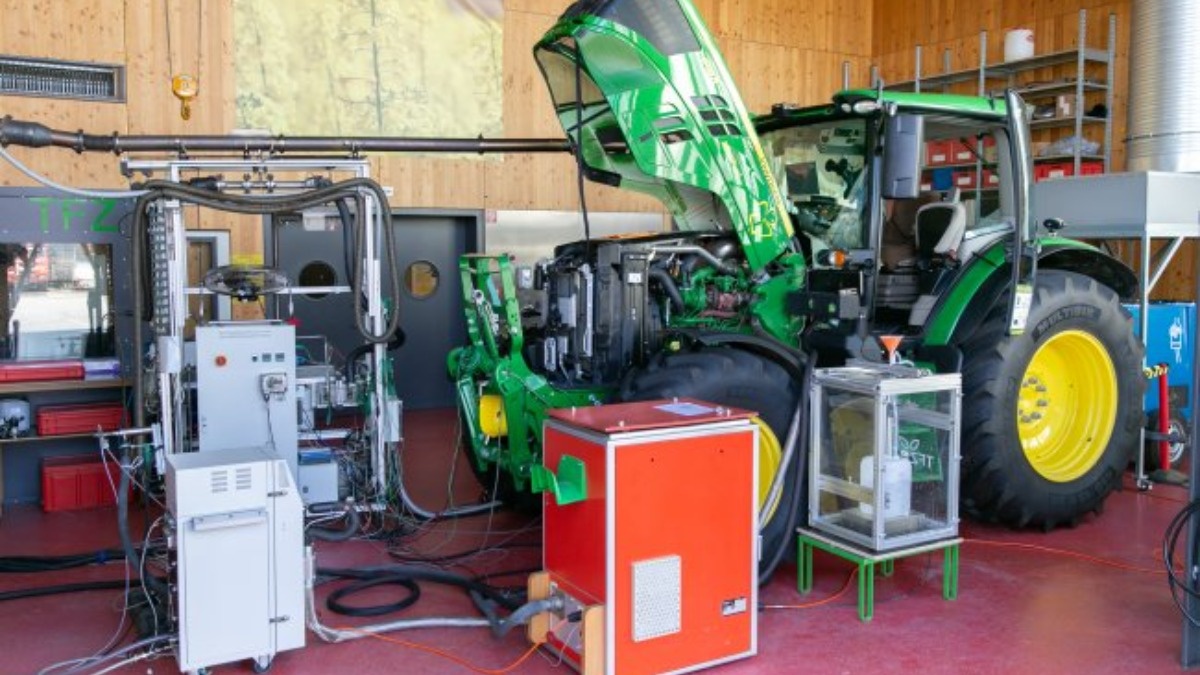 John Deere розробляє двигун, що працює на різних видах пального — Біржа ...