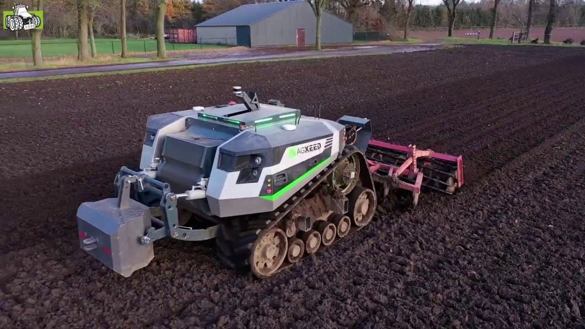 AgXeed презентував роботизований трактор — Біржа сільгосптехніки ...