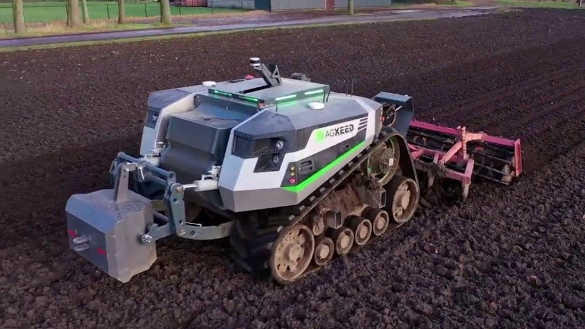 Роботизований трактор AgXeed Agbot — Біржа сільгосптехніки Traktorist.ua